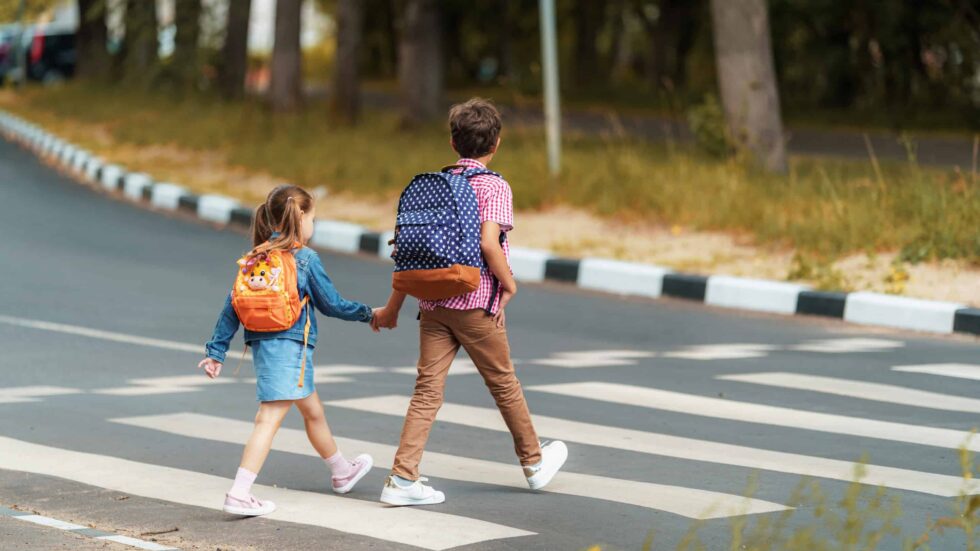 Where Kids Walk to School — and Why That Matters - Suburban Jungle